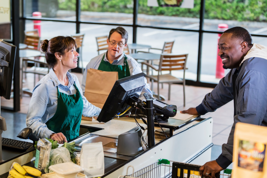 7 dicas de como vender para quem já é seu cliente